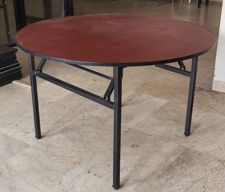 Berbagai Macam Ukuran Round Table untuk Ballroom Anda ...